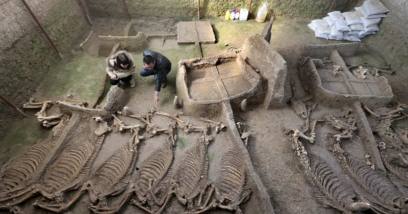 2500 Years Old Royal Tombs Discovered By Chinese Archaeologist [Pics]
