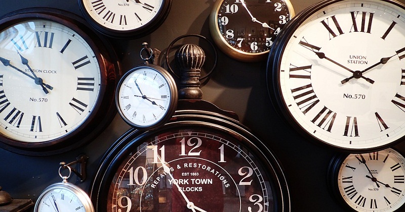 Do You Know Why Clocks Run Only In Clockwise Direction? Check The Reason