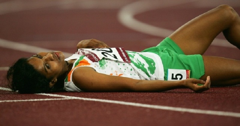 Marathon Runner OP Jaisha Collapsed At The Finish Line After Indian ...