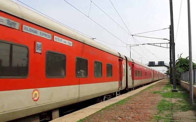 Railways Decide To Come Up With More AC 3 Tier Coaches In Place Of AC 2 ...