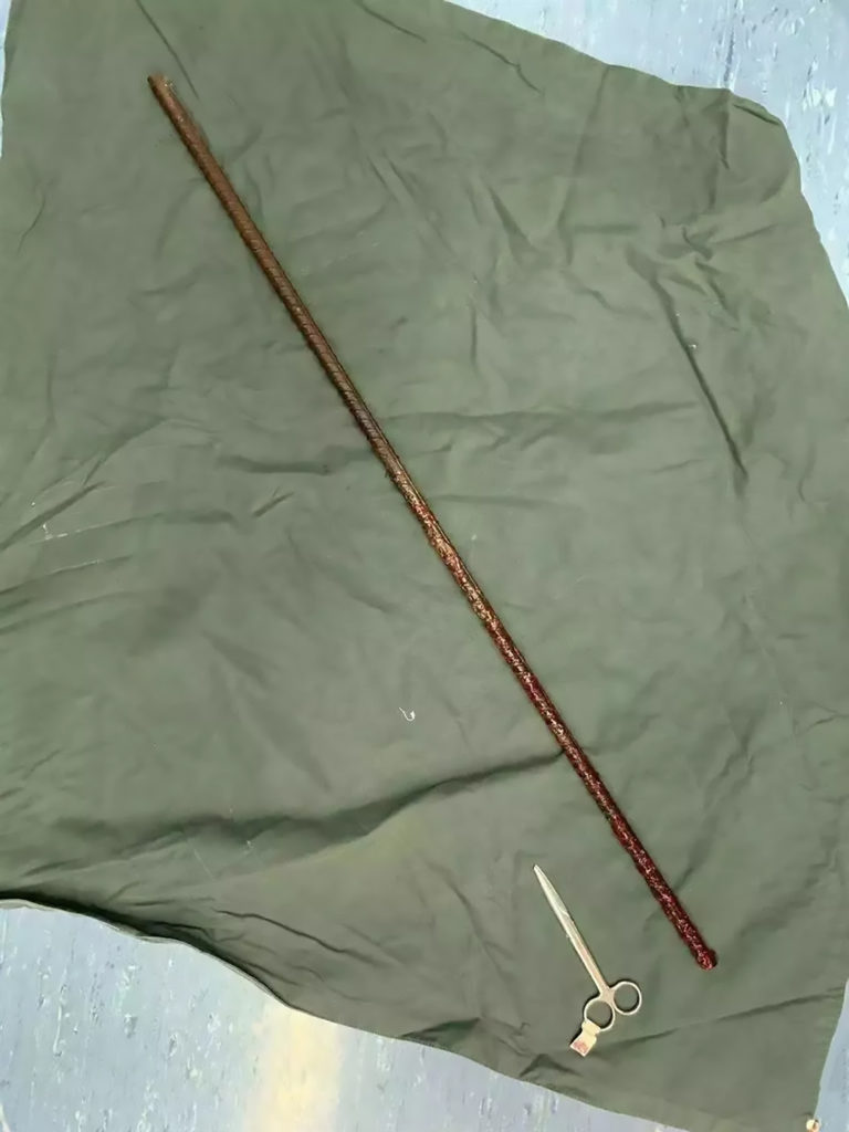 Construction Worker Escapes Death After Bum Gets Impaled By Metal Rod ...