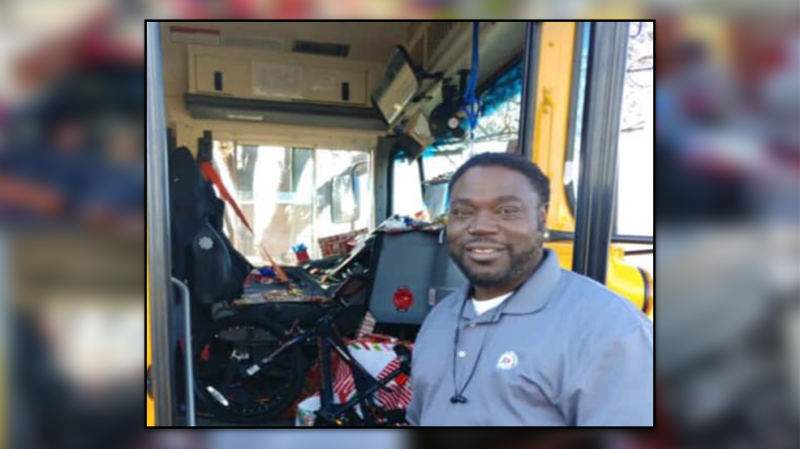 School Bus Driver Saves Money To Buy Gifts For Every Kid That Rides His Bus